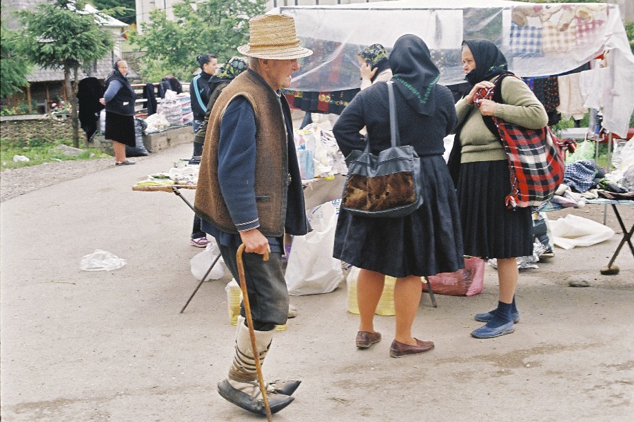 Travels in Maramures: People of Maramures and market day