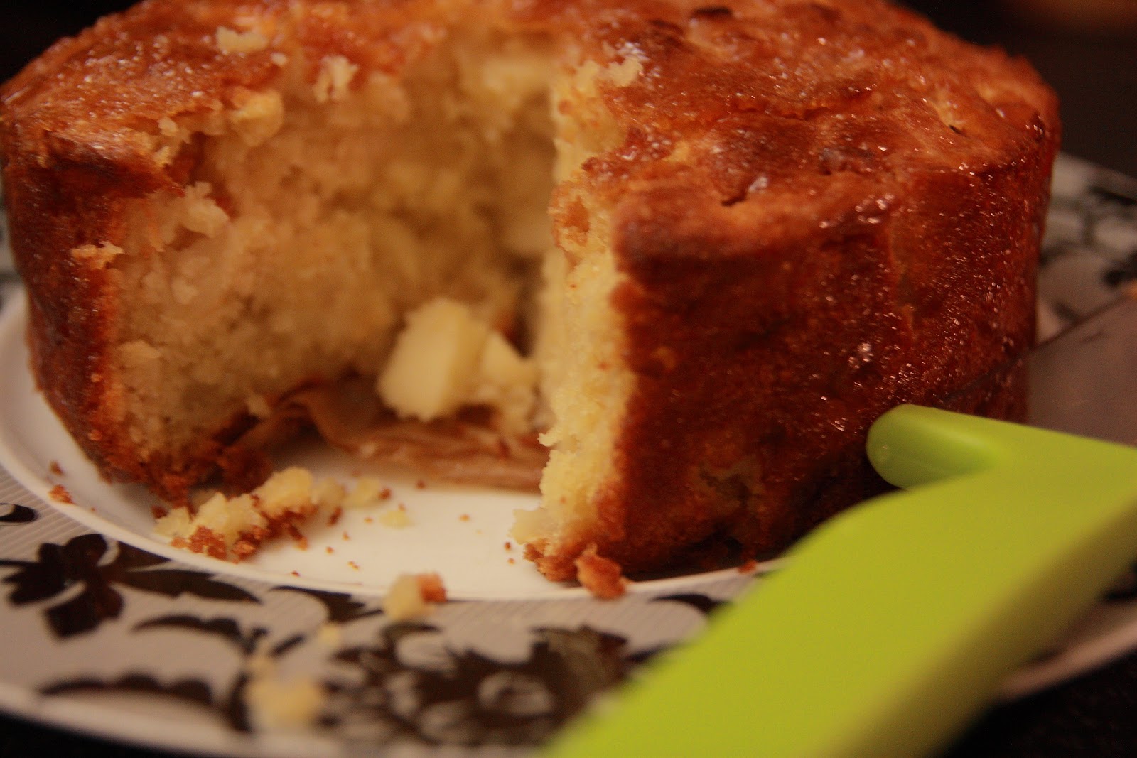 Pudding, Pie and Georgie.: Dorset Apple Cake with a Plum Jam Glaze