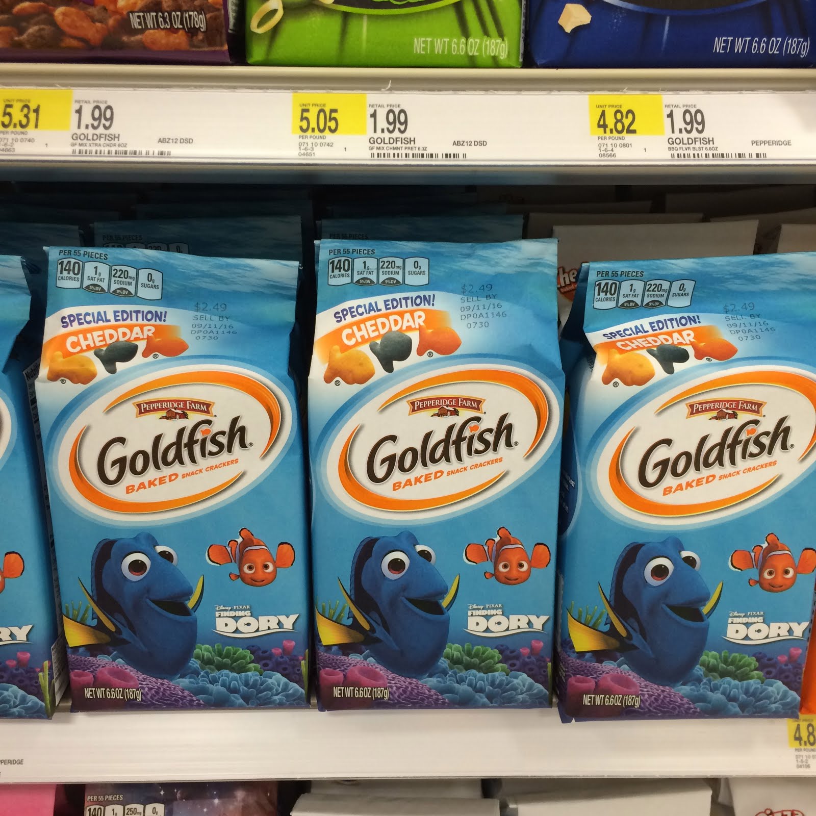 Dan the Pixar Fan: Events: Finding Dory Merch Release (Swim Gear, Water ...