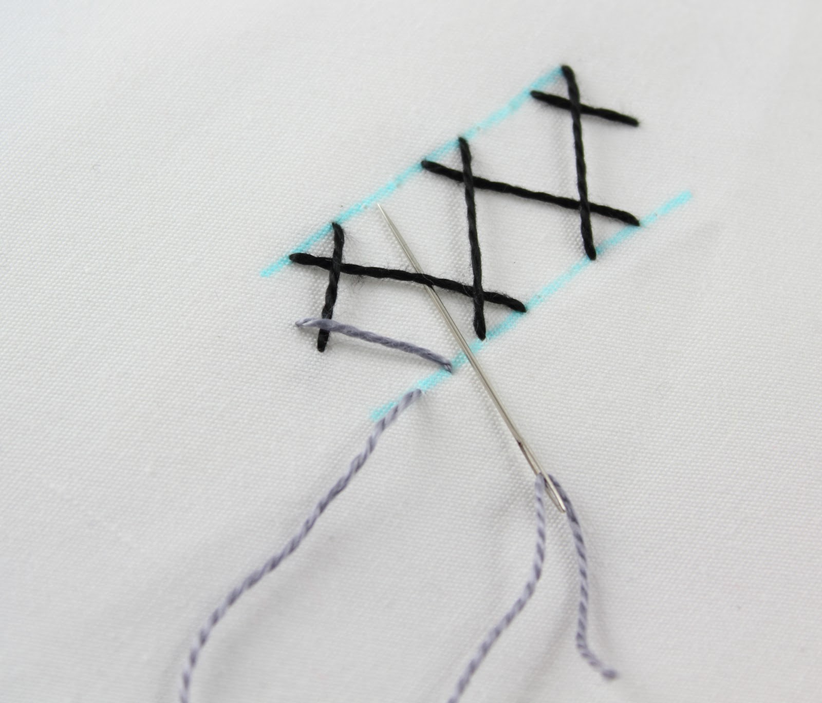 big B: 100 Stitches - Interlacing Stitch