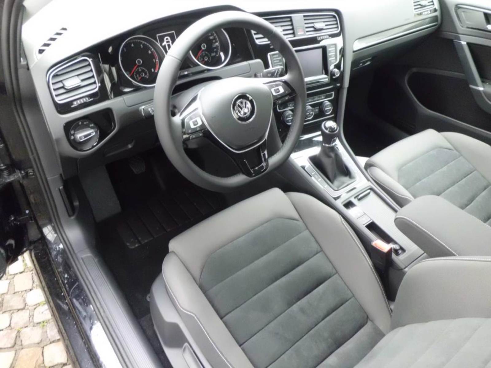 VW Golf 7 Highline 1.4 TSI: fotos, vídeos e especificações