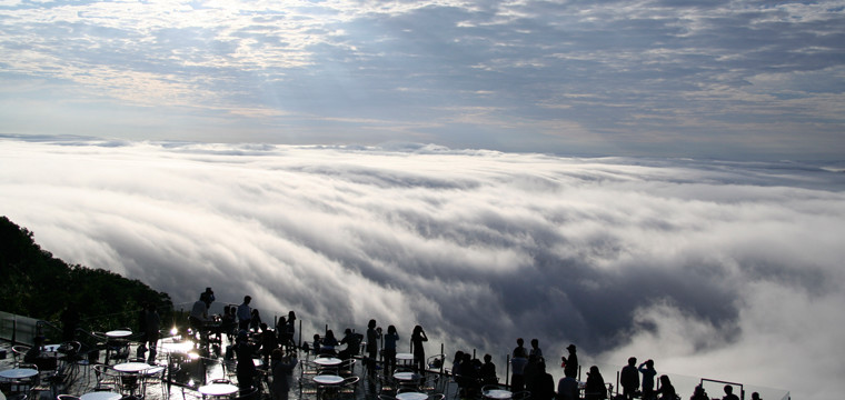 Unkai (Cloud) Terrace in Tomamu ~ My World Trip... Japan