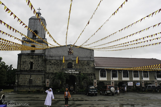BEACHES AND CHURCHES: THE CHURCHES OF RIZAL PROVINCE