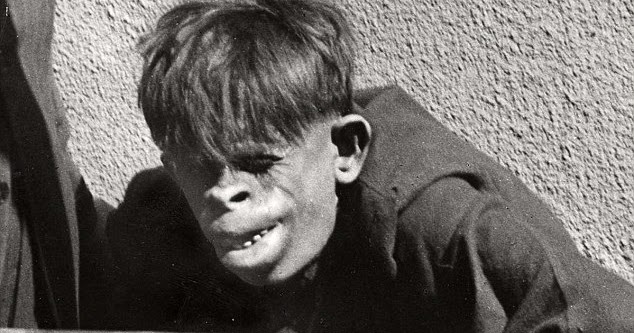 Cova do Inferno: Imagens de 1937 Mostram Homem Macaco Brasileiro