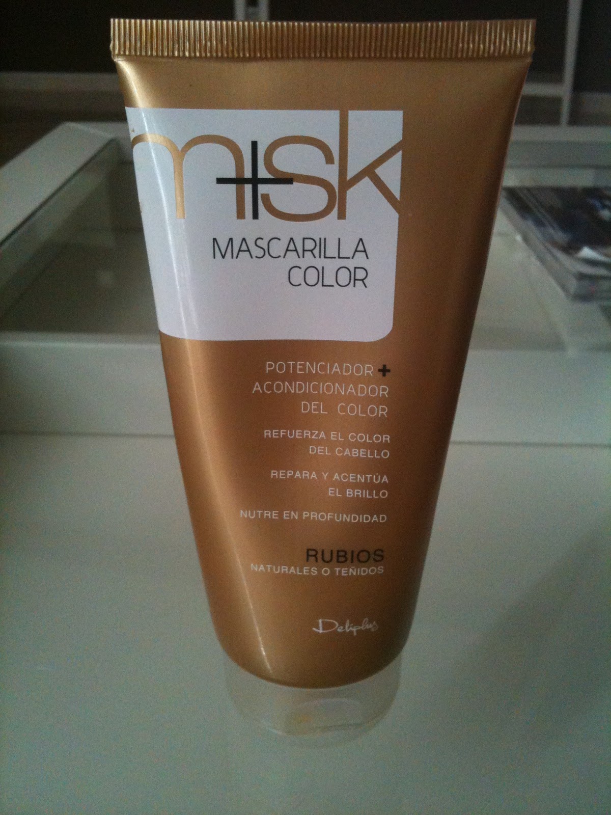 Lo + cool: M+SK mascarilla color Deliplus