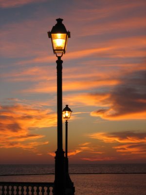 Lo que escribe Gerardo: Las farolas de mi pueblo