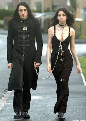 STYLE FACTS: GLAMOUR OF THE DARK, Gothic in fashion: Marc T.