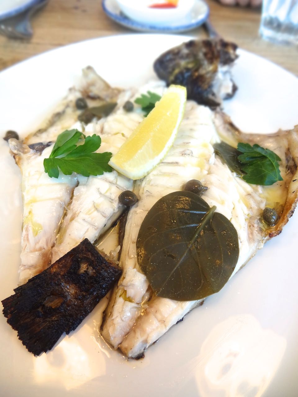 Scrumpdillyicious: Mamakas Greek Taverna: Modern Aegean Cuisine