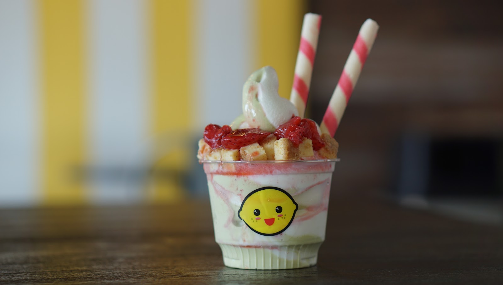 Cool Lemonades and Soft Serve Ice Cream @ Main Squeeze - Fountain Valley