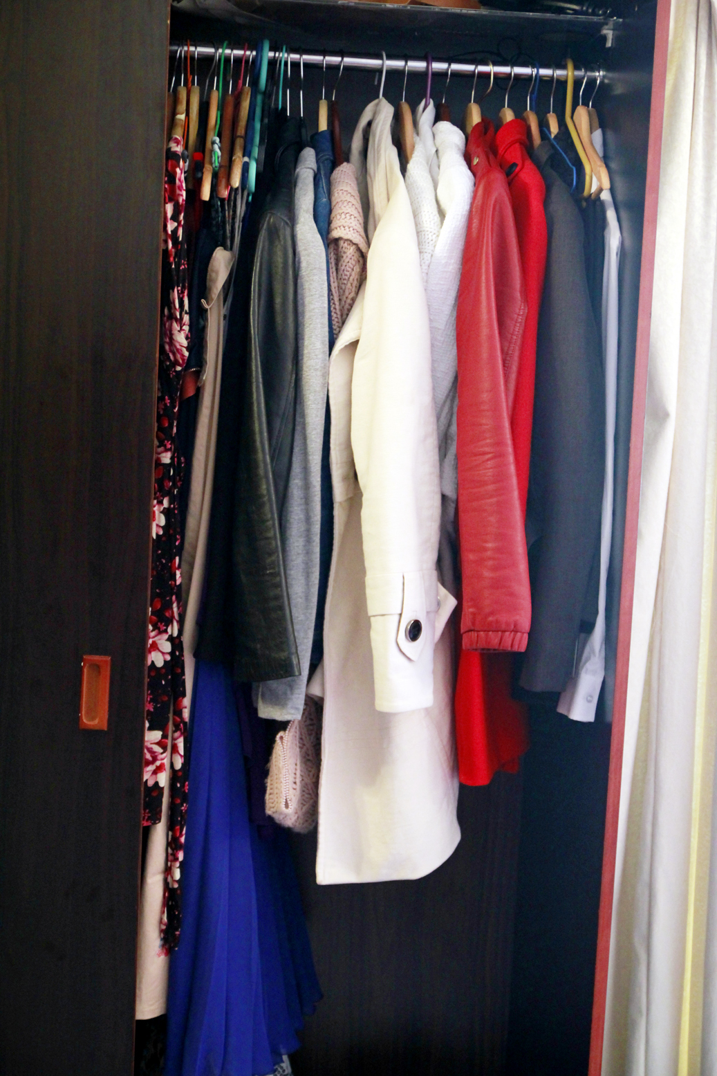 Colour-coded wardrobe | The Silver Kick Diaries
