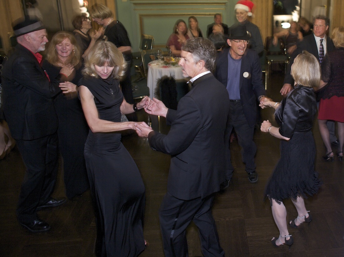 Artistic License News: Cheers!!