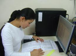 LA ADMINISTRACION Y LA INFORMATICA: QUE ES UN ASISTENTE ADMINISTRATIVO?