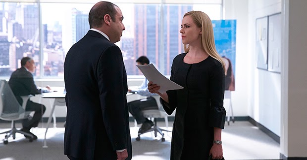 sèries.gtc: AMANDA SCHULL TORNA A SUITS