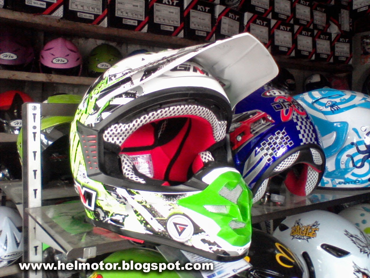 Helm Cross GM Ijo ~ Helm Vespa