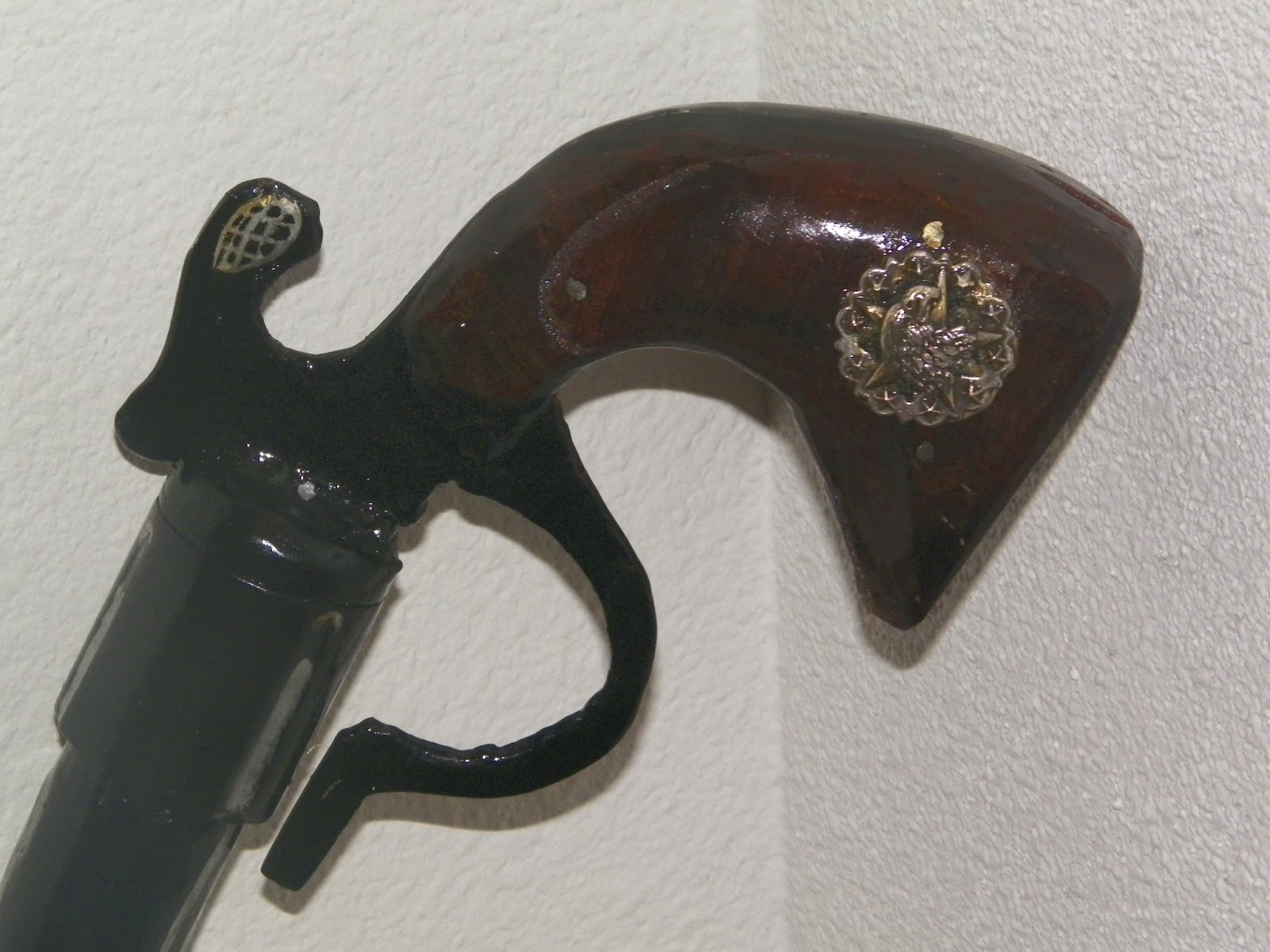 Lean On Me: One of a kind gun cane