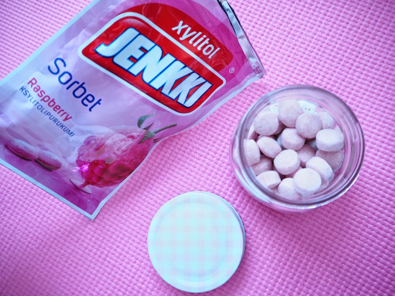 A'la Annn: Makea pinkki purkka