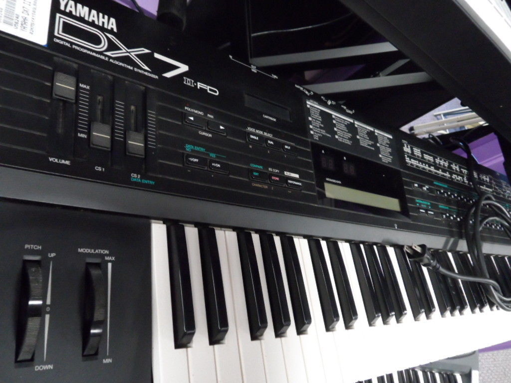 MATRIXSYNTH-B: Yamaha DX7 II FD
