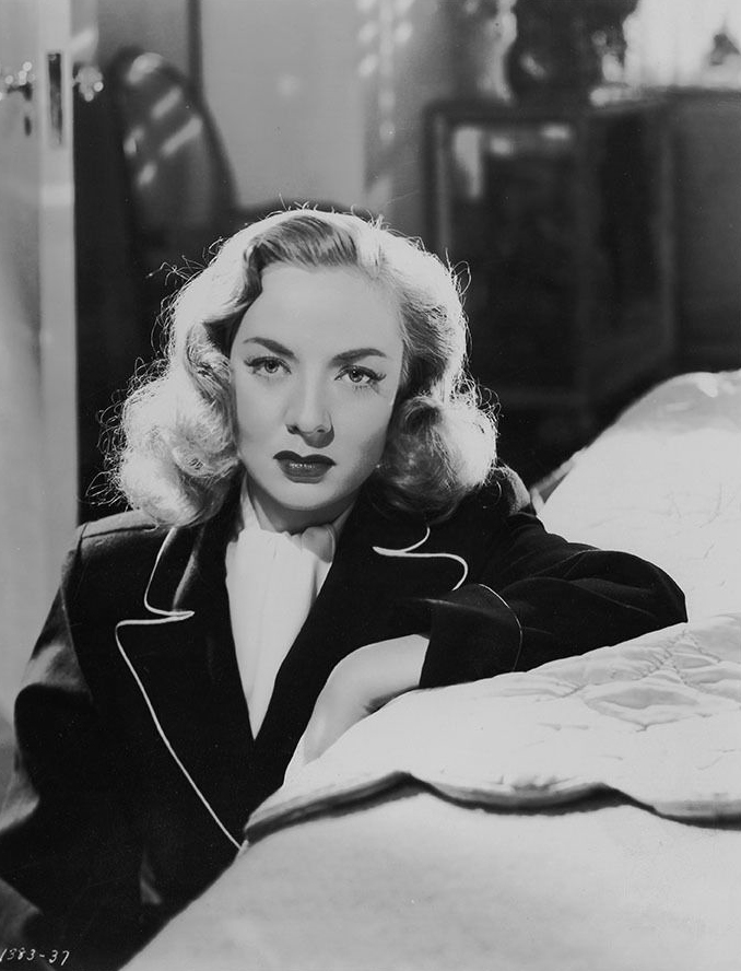 It's The Pictures That Got Small ...: THE SUNDAY GLAMOUR 15!