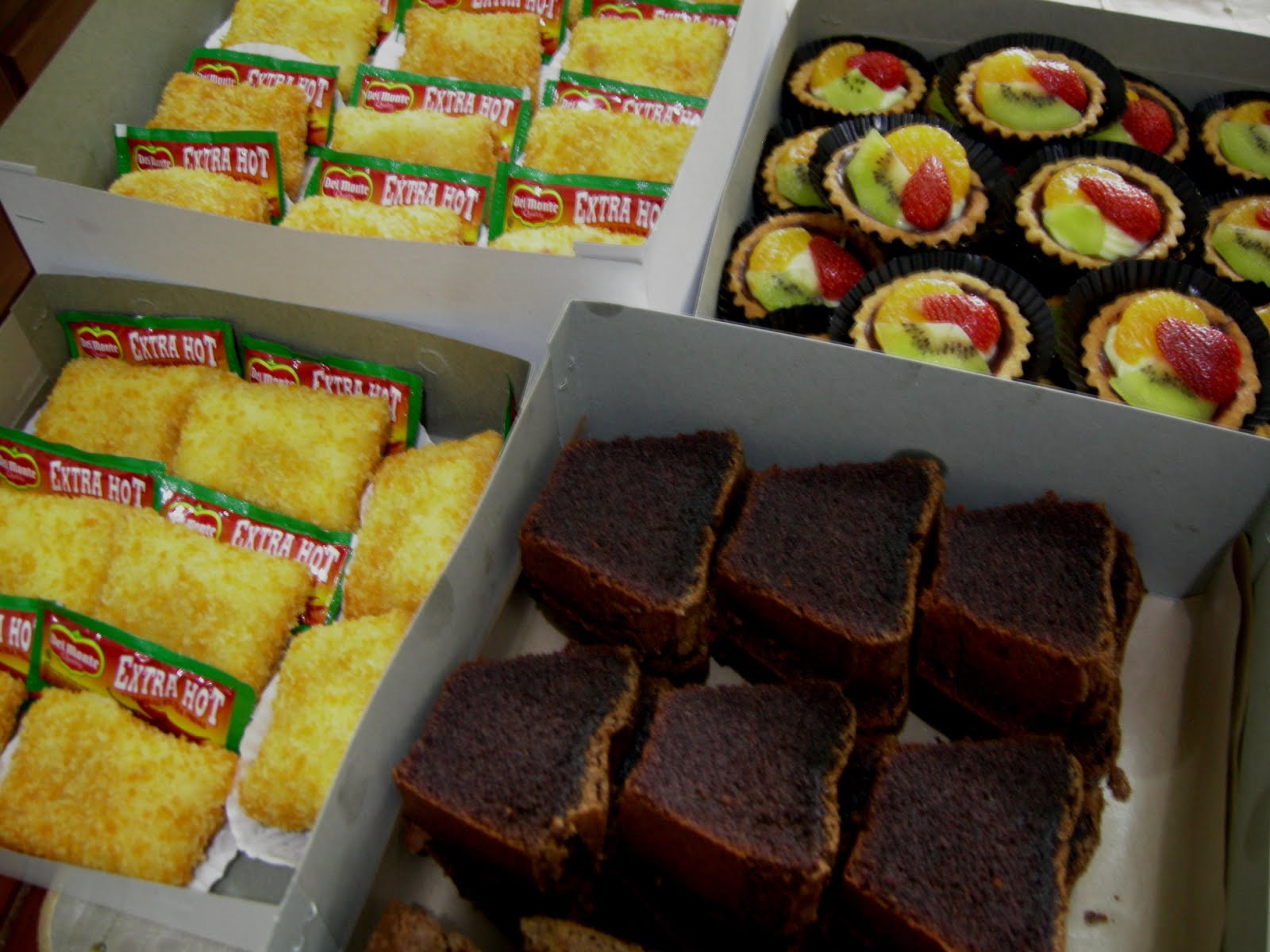 Kuenya-Najmina.com: Snack and Kue :)