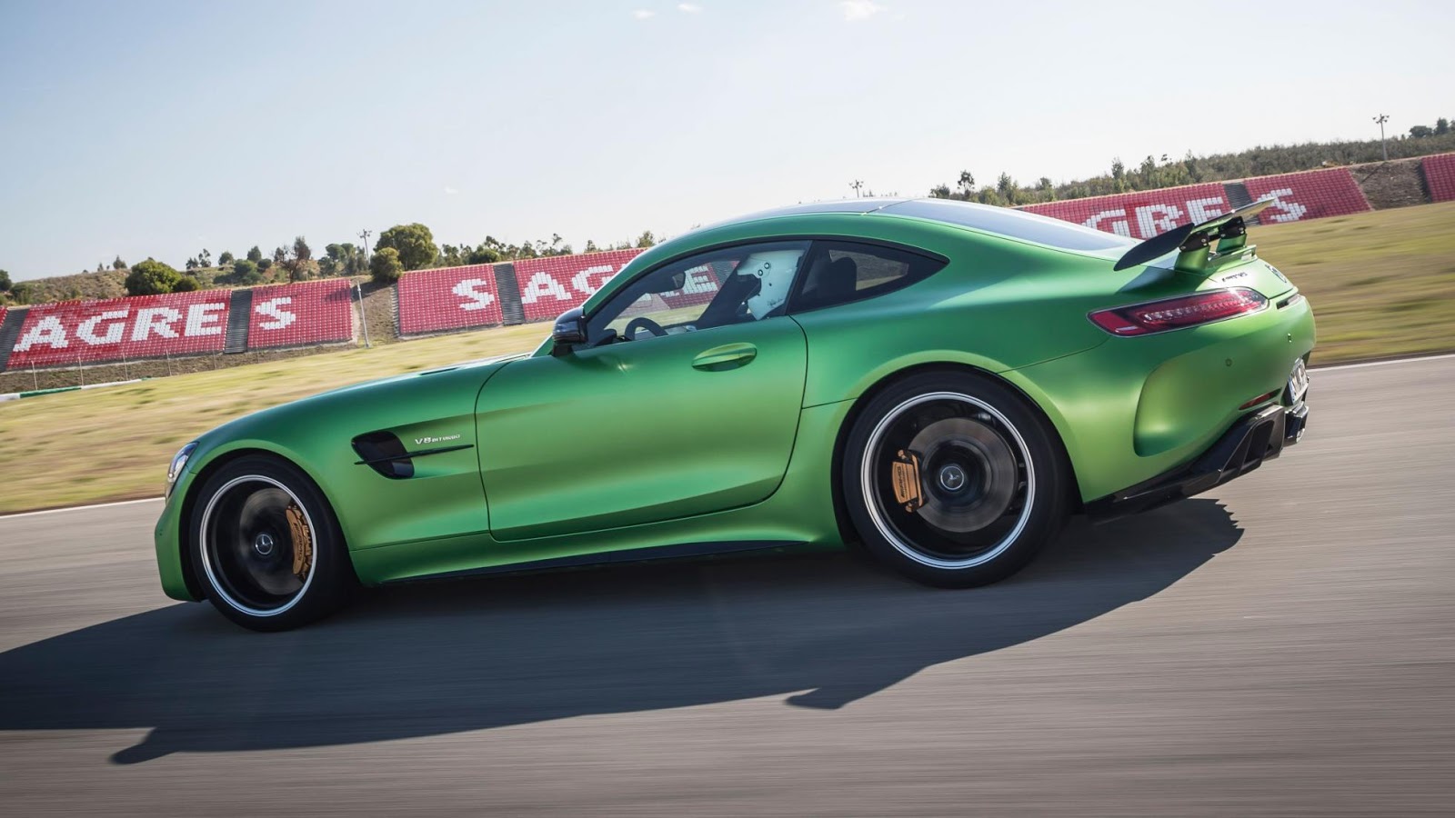Mercedes-AMG GT R review | All About Otomotif