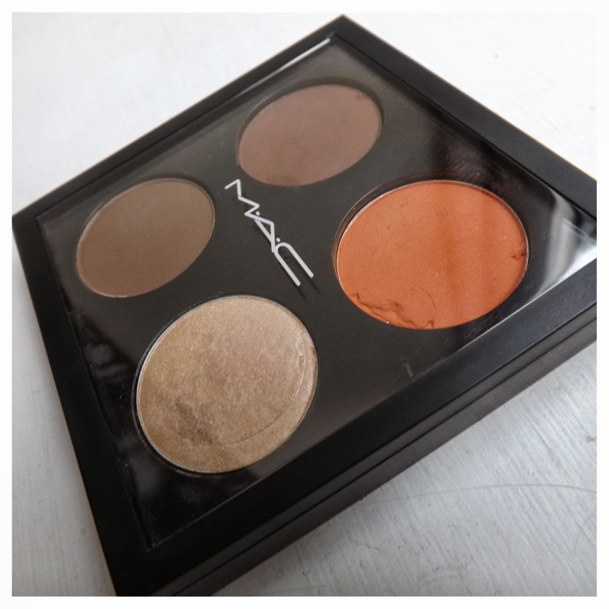 Not Your Average: MAC Quad Palette - Neutrals