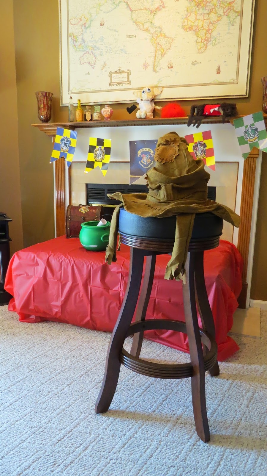 A Crafty Chick: Hogwarts - Sorting Hat