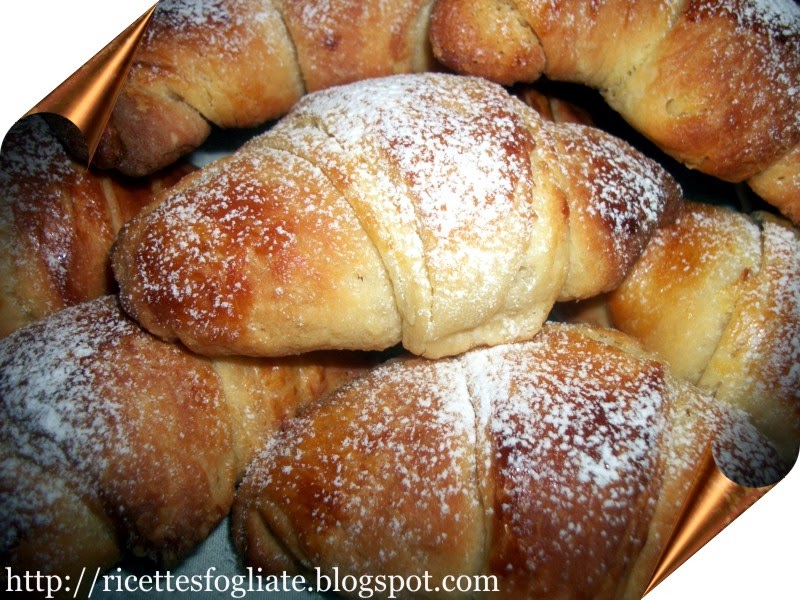 Ricette sfogliate..: CORNETTI SFOGLIATI, CROISSANT