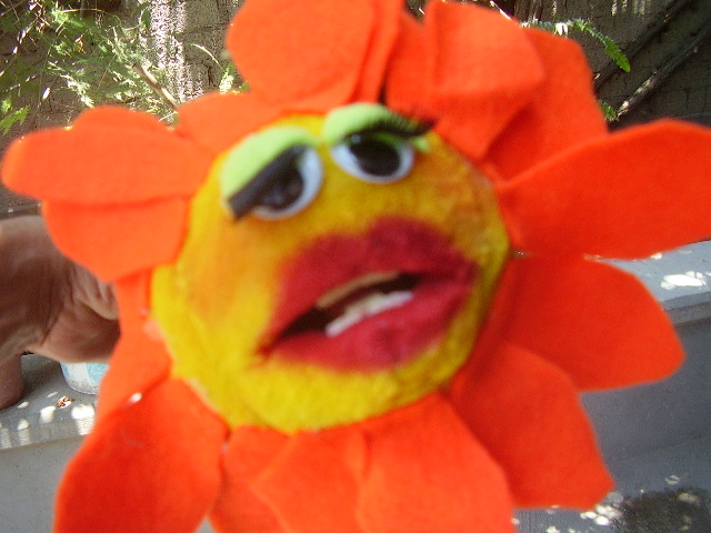 TITERE TIPS: "AMAPOLA" un titere bueno, bonito y barato