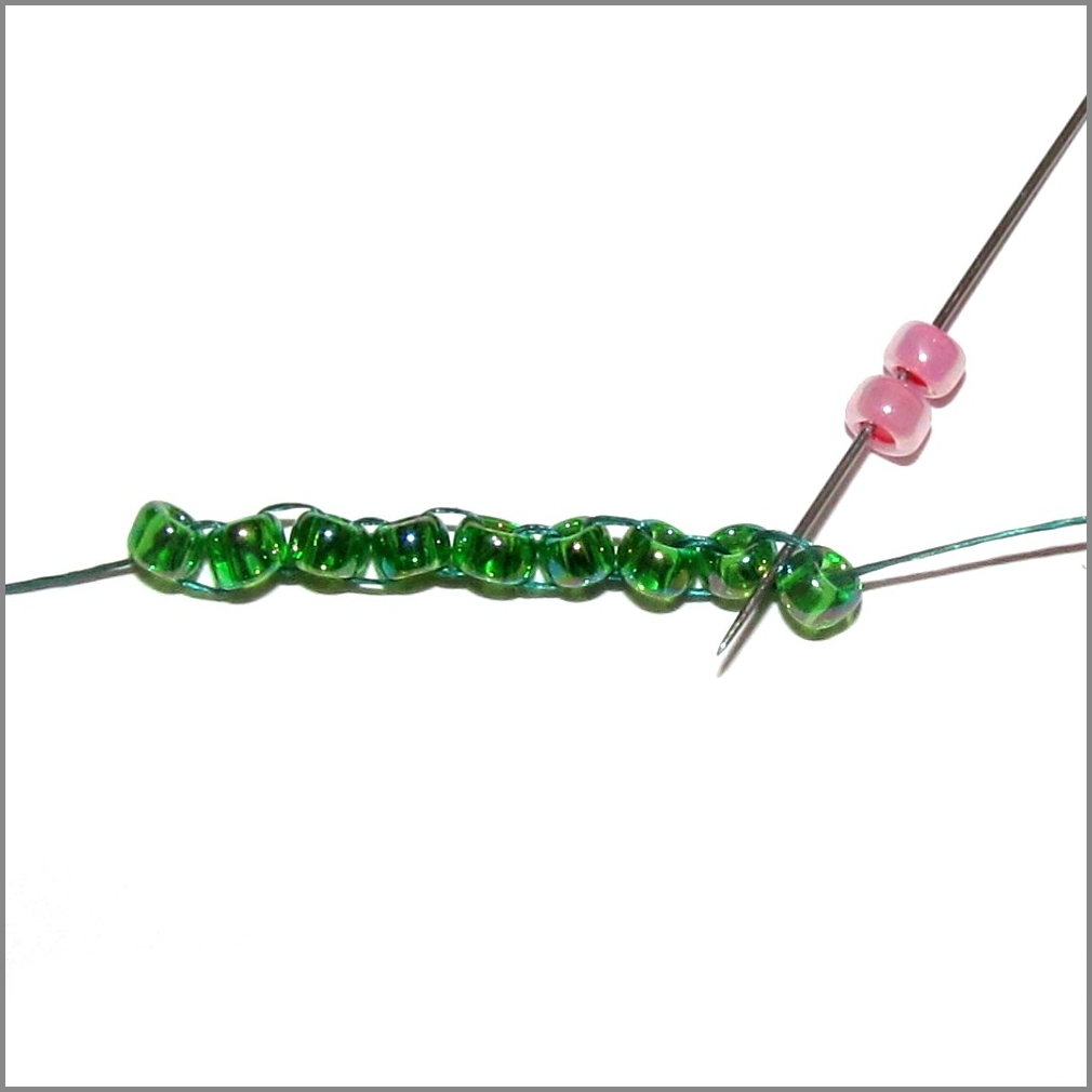 Operation Tackle That Bead Stash!: Basic Stitch Tutorial - Brick Stitch