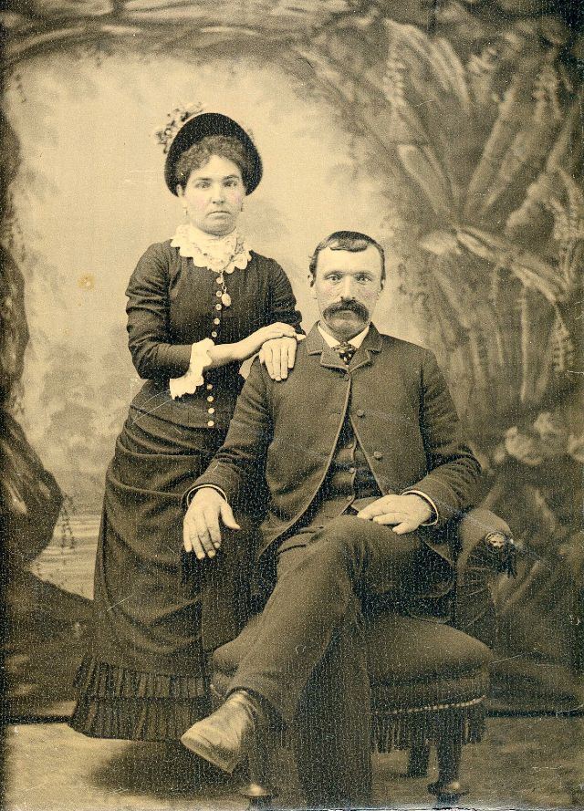 38 Cool Pics Show What Couples Looked Like in the 19th Century ...