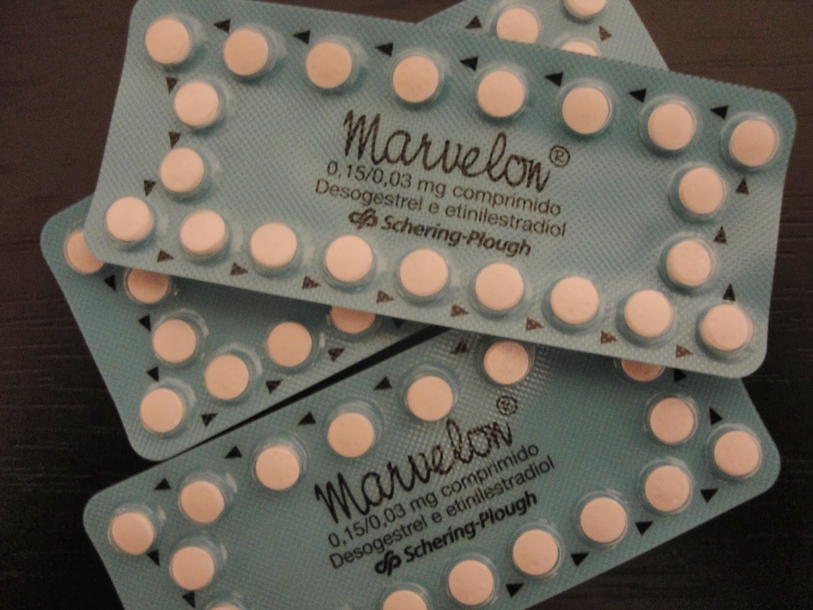 Nomes das pílulas anticoncepcionais orais - Procuro + Saúde