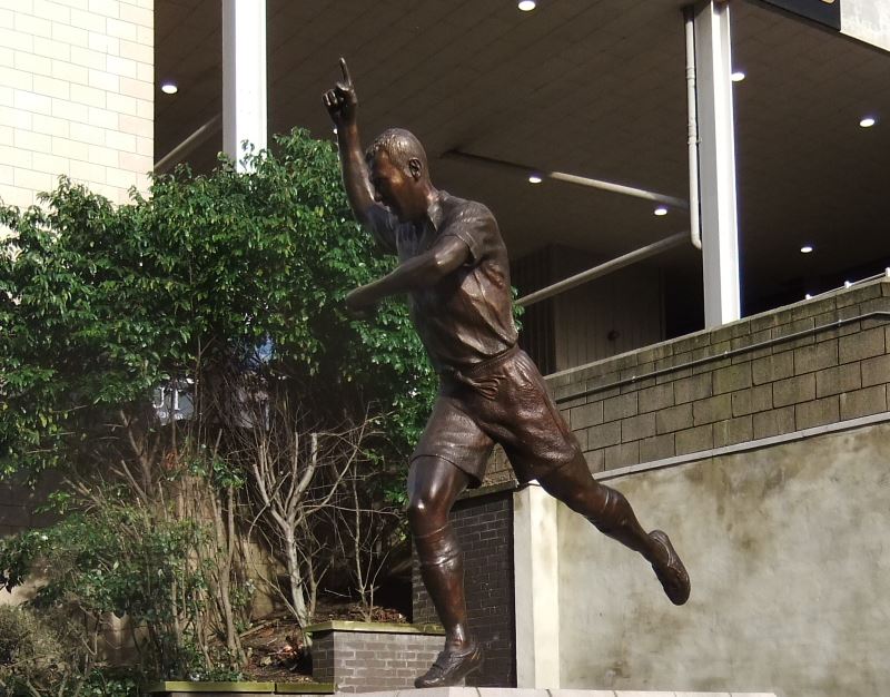 Photographs Of Newcastle: Alan Shearer Statue
