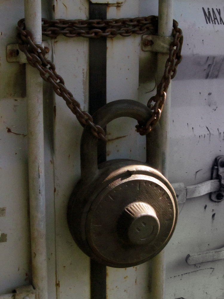 Steven Kuypers: Lock chased and assembled.