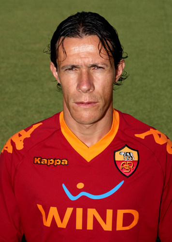 Classify Rodrigo Taddei