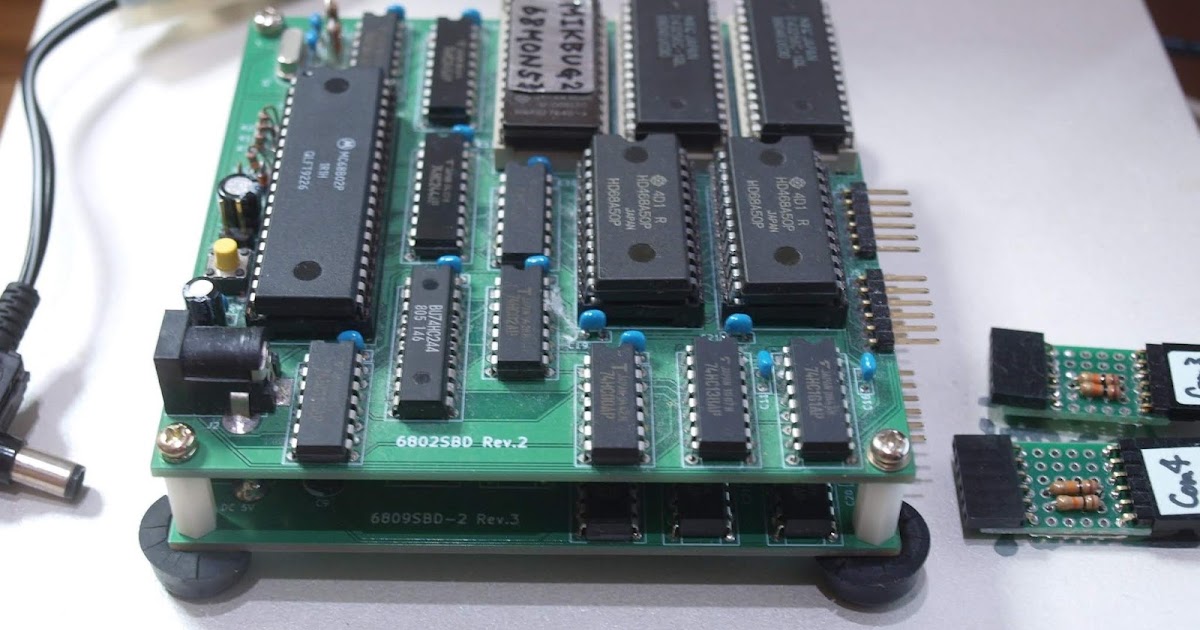 6809 / 6800とFLEX: 6809基板と6802基板を一体化して