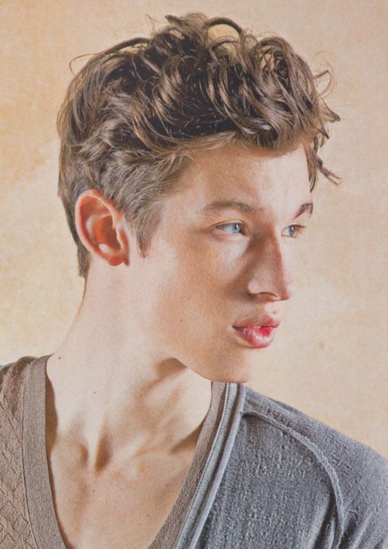 Favorite Hunks & Other Things: A Look Back: Callum Turner