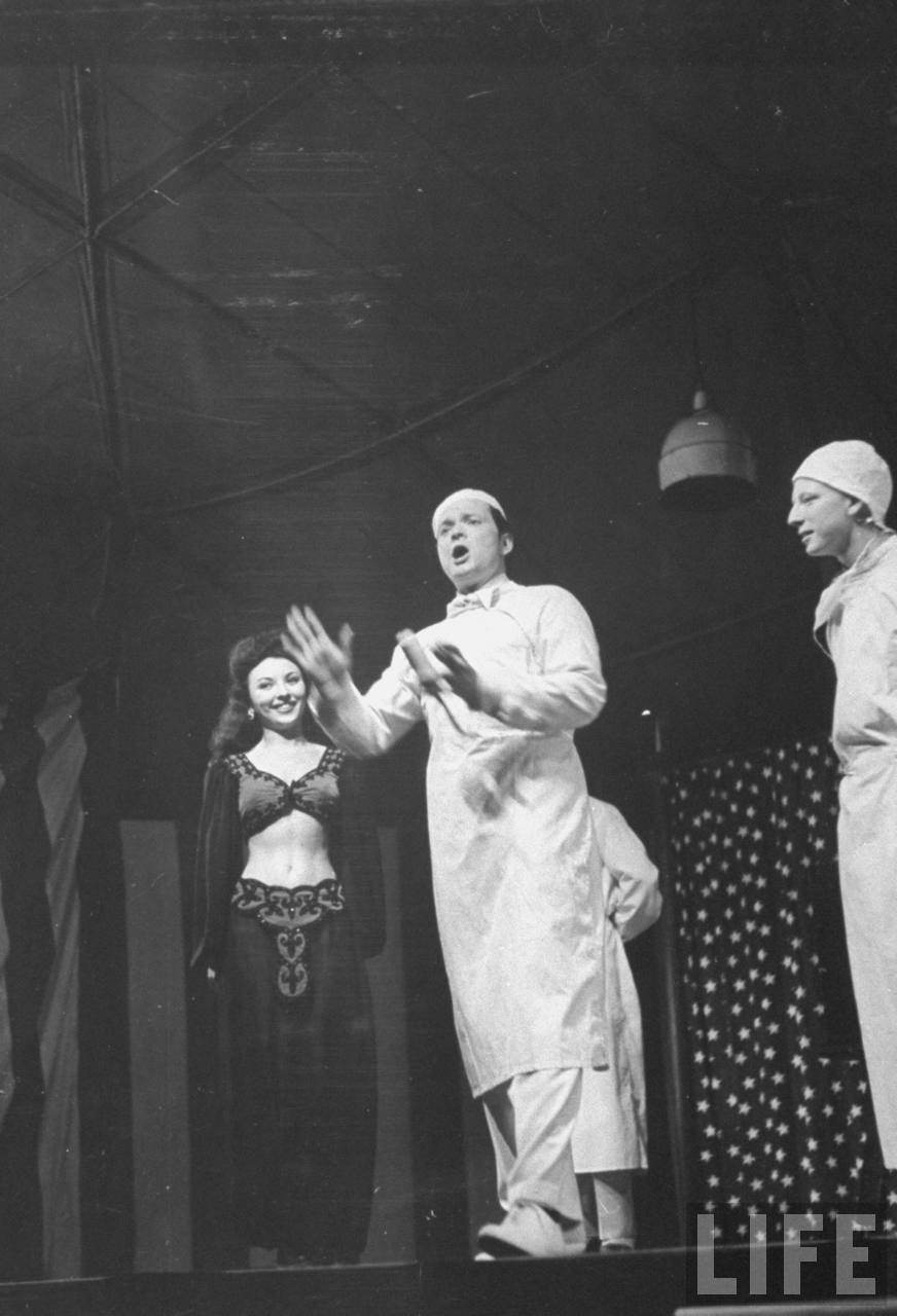 Time Machine to the Twenties: Mercury Theater Wonder Show Starring ...