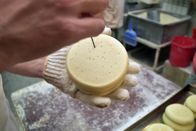 The Secrets of Step by Step Prosphora Making - The Catalog of Good Deeds