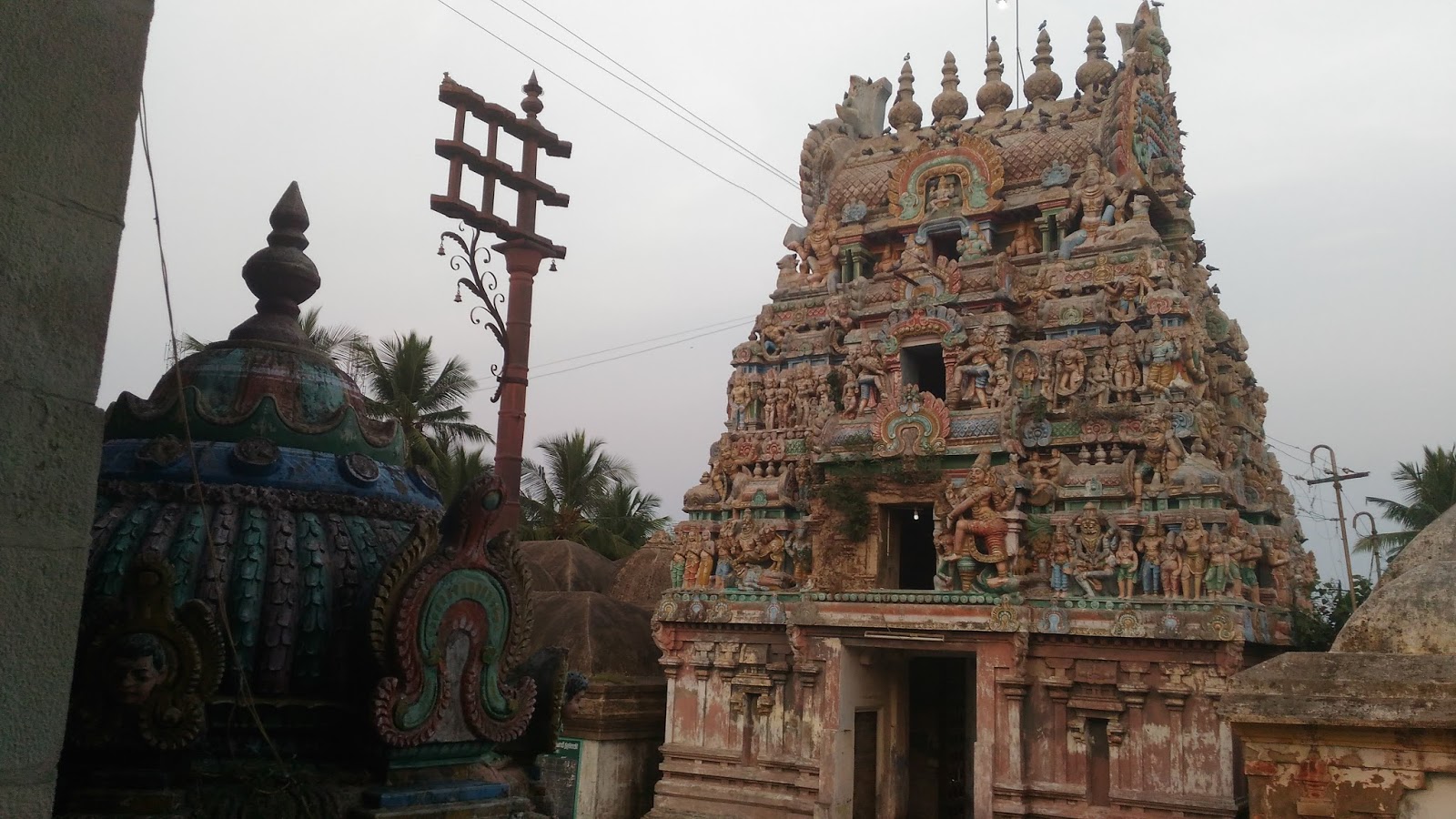 Tamilnadu Tourism: Deva Pureeswarar Temple, Thevur, Thiruvarur