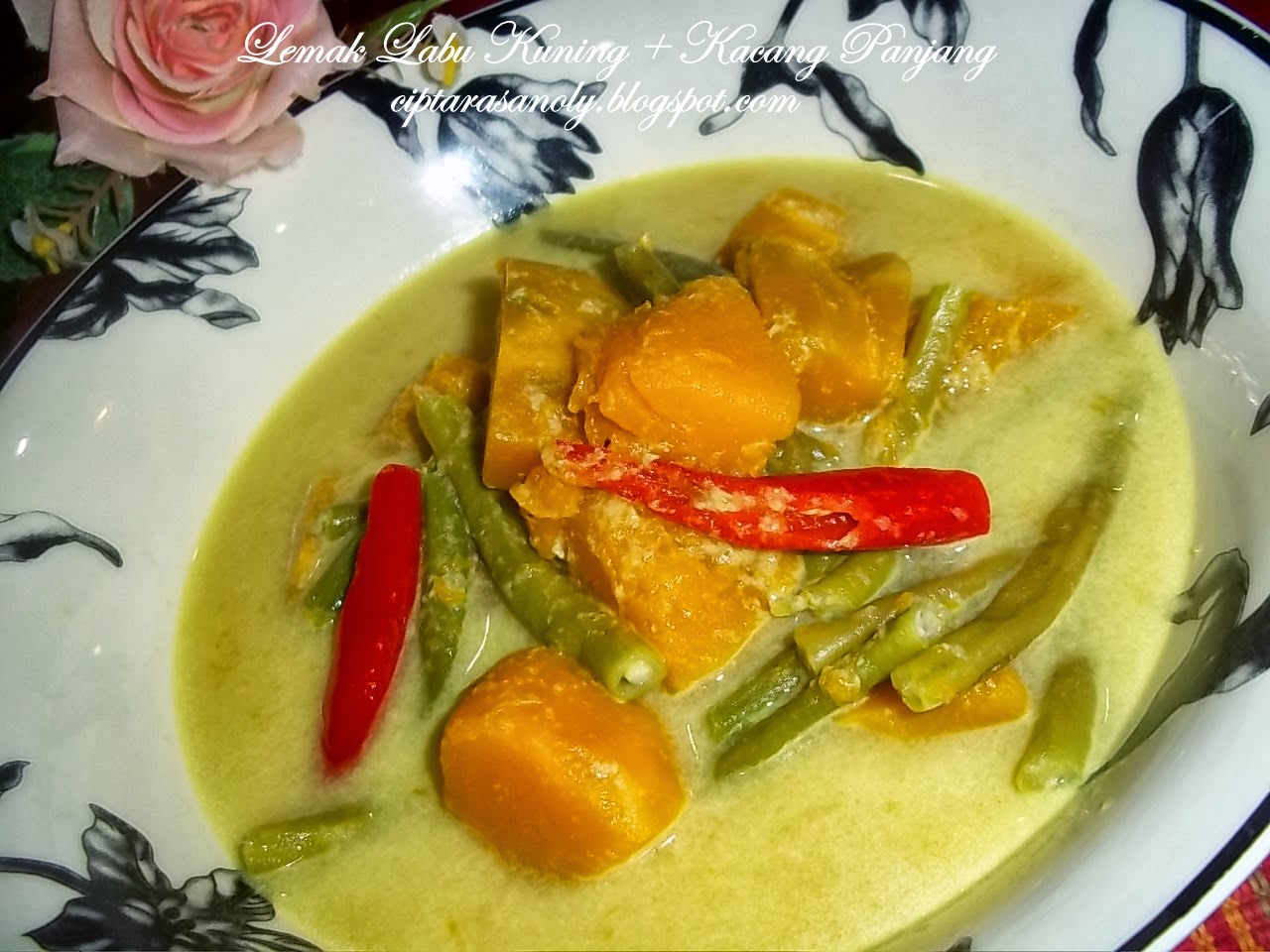 CiptaRasa Noly: LEMAK LABU + KACANG PANJANG