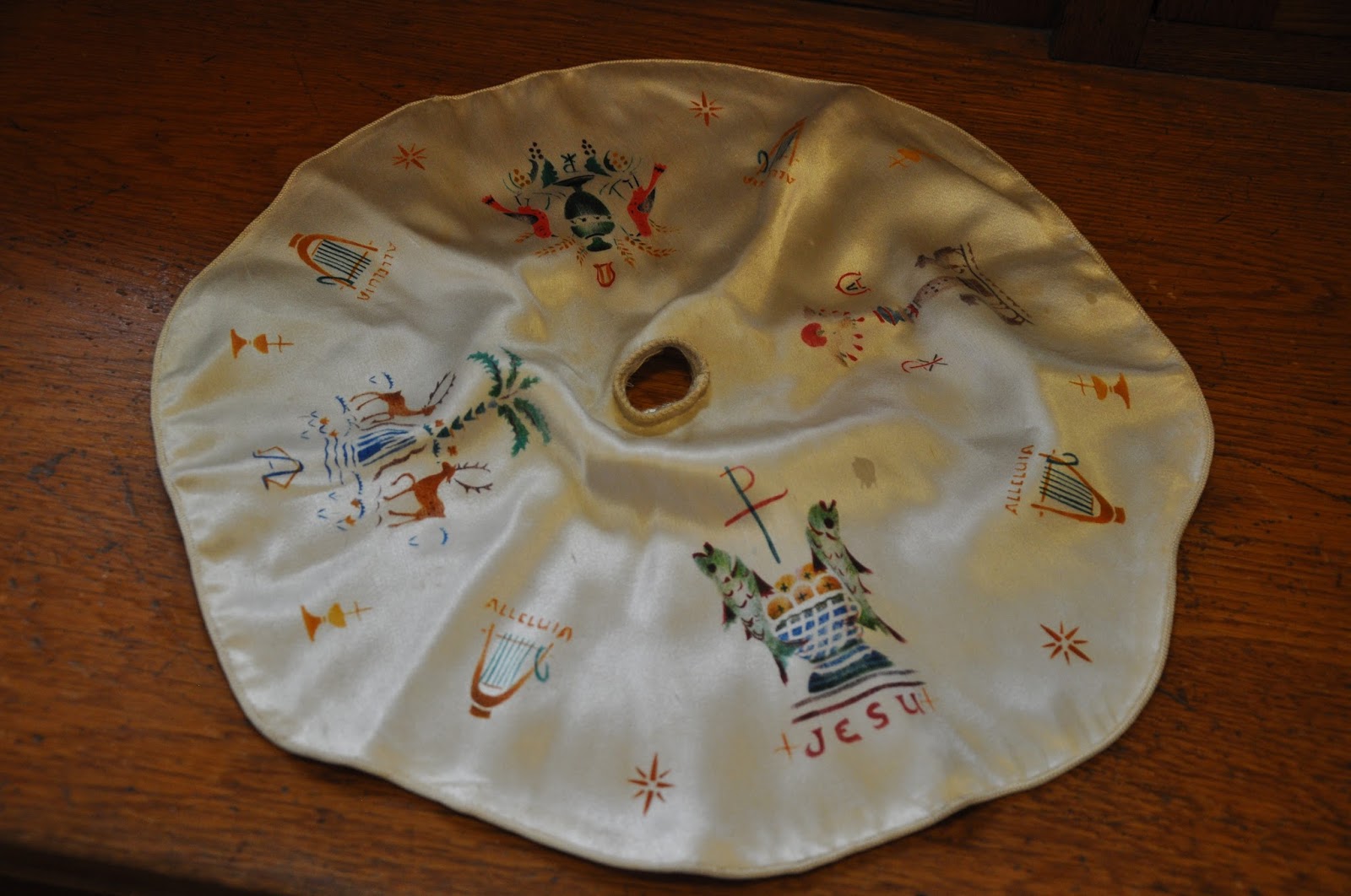 Orbis Catholicus Secundus: Catholic Culture: Hand-Painted Pall and ...