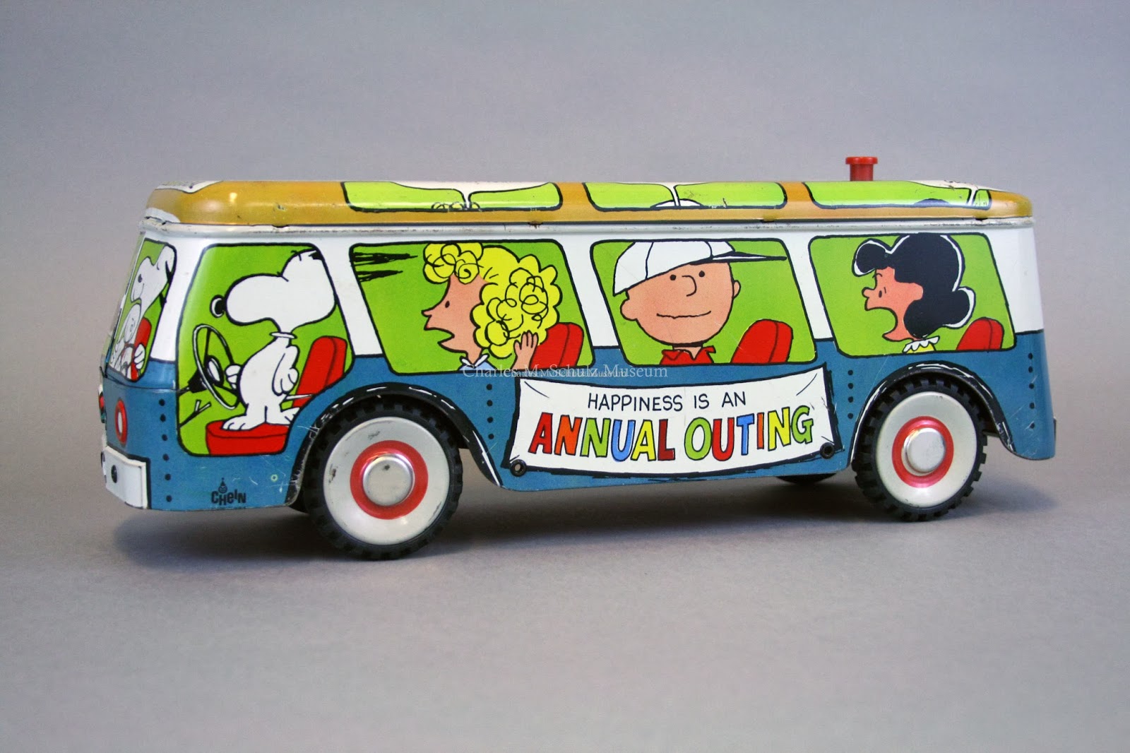 My dad: Vero's Inventions: Peanuts (talking) Bus