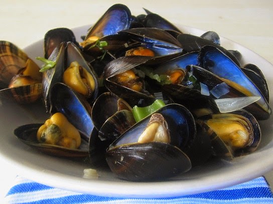 Cuisine sans frontière: #292 Cuisson des moules au naturel