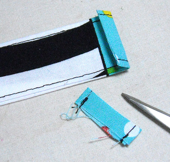 Sid's In Stitches: How to Make an Adjustable Strap