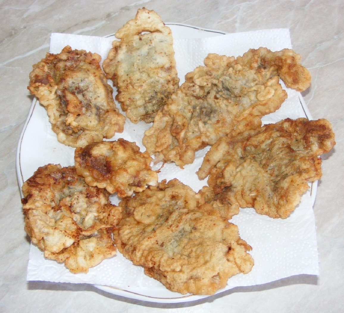 Snitele cu ciuperci pane si sos tzatziki | Preparatedevis.ro