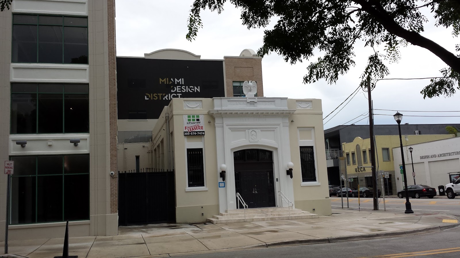 Beach Living Miami: Zaha Hadid's Elastika in Moore Building, Design ...