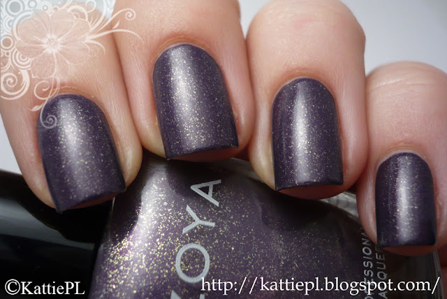 Nails by KattiePL: Zoya Neeka