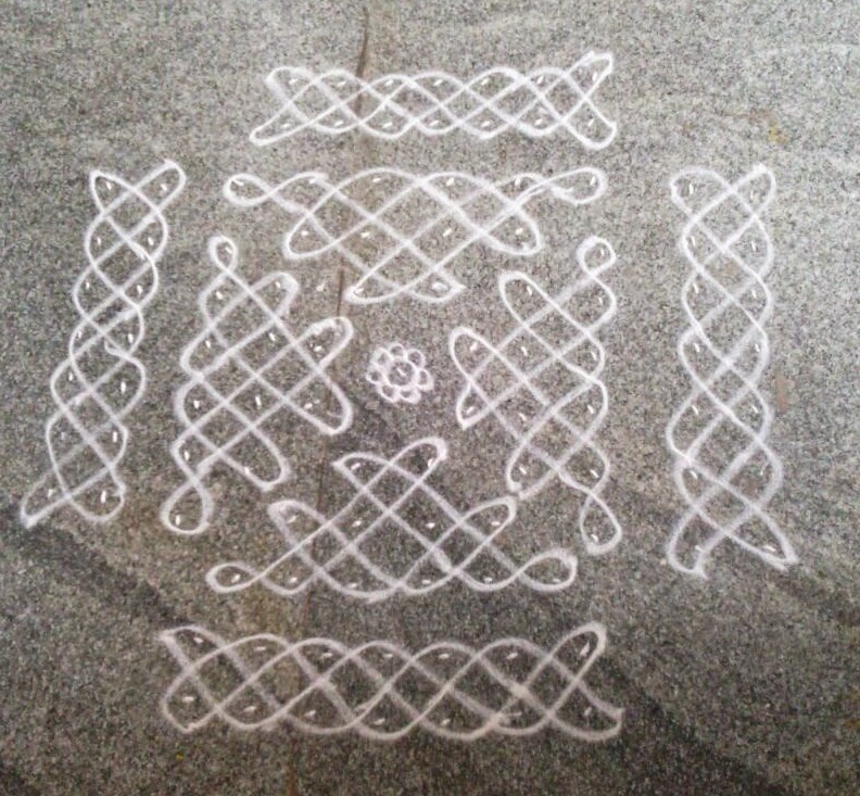 Tippudu Muggulu Borders