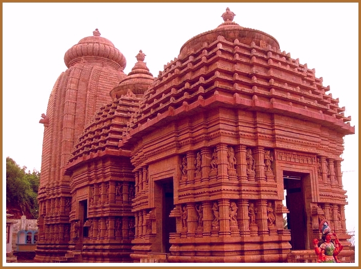 Shankar bhagwan: Goddesses Nanda, Sunanda and goddesses Tara, Tarani