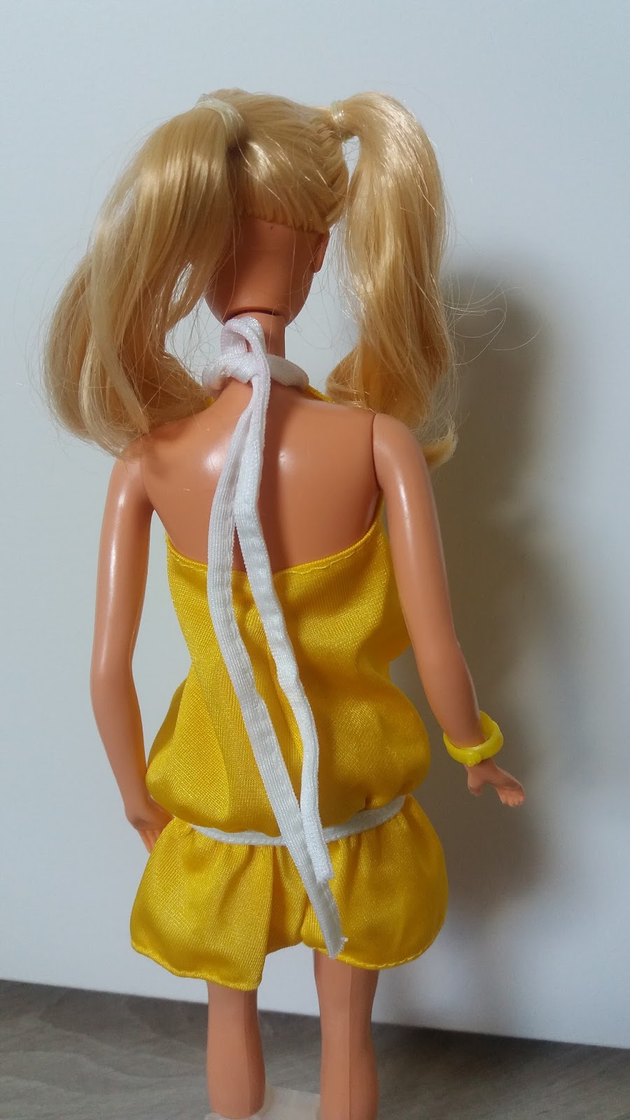 Party Time Barbie 1983